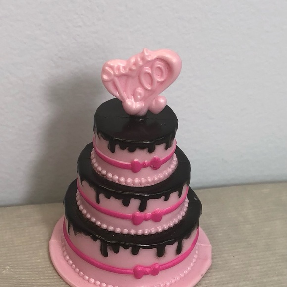 Mattel | Toys | Mattel Genuine Monster High Dolls Accessory Sweet 60 ...